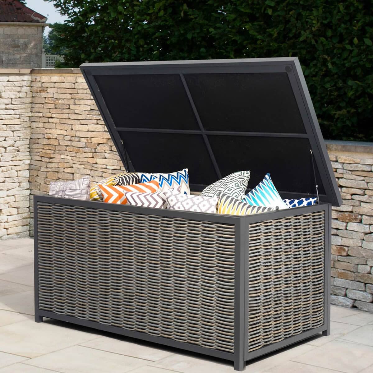 Bramblecrest Portofino Large Cushion Box Including Liner - (AWPTCCB2 ...