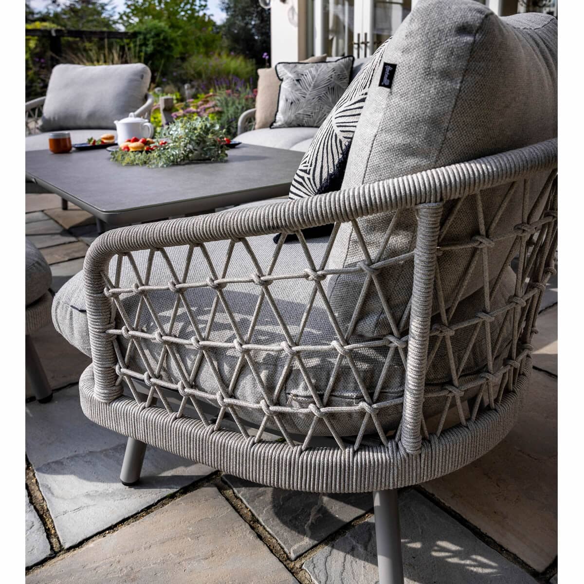 Hartman Aries Lounge Chair - (69801096) - Garden Furniture World