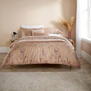 Christy Bedding and Christy Bedlinen Available To Buy Online