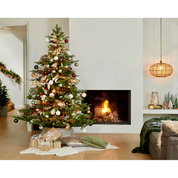 Kaemingk Everlands Grandis Fir Artificial Christmas Tree 2.1m/ 7ft ...